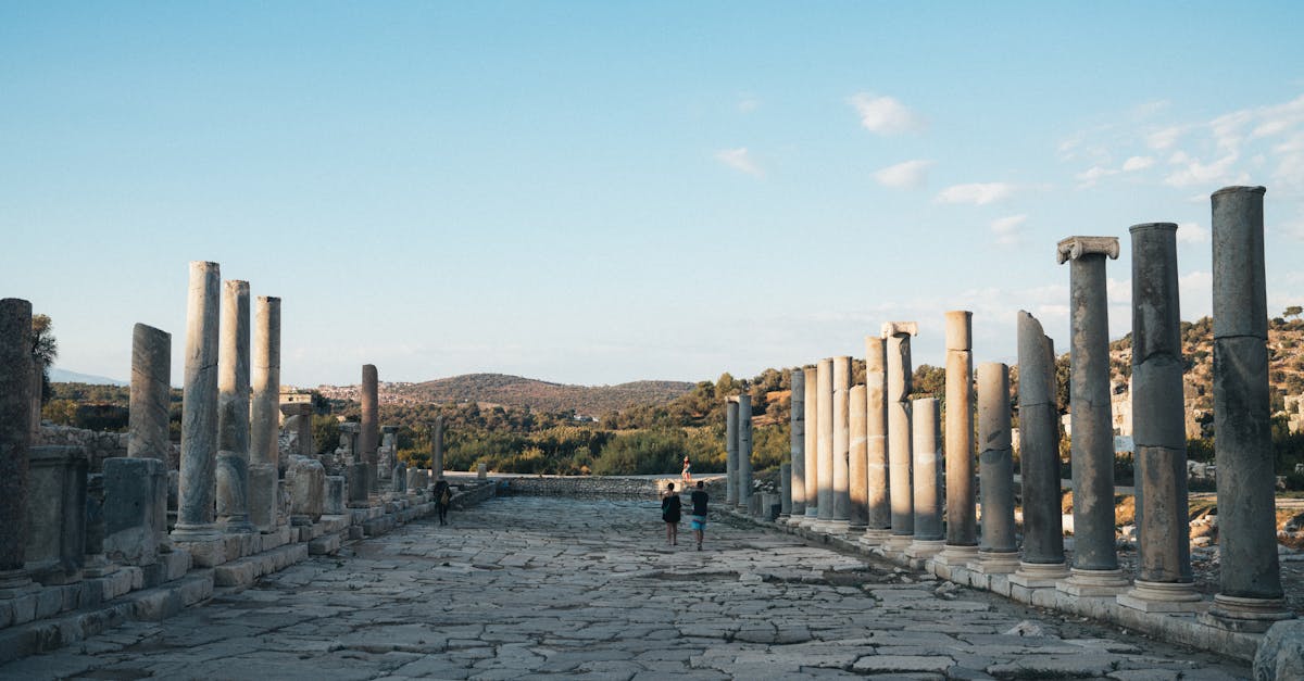 Découvrez les ruines de Perge : ce qu'il faut savoir sur l'ancienne ...